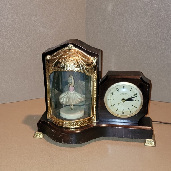 SESSIONS | Other | 95s United Sessions Animated Ballerina Dancing Lady ...